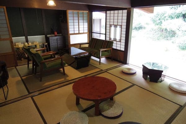 和歌山県紀美野町の古民家cafeでリラックスした一日をお過ごしください。 2枚目