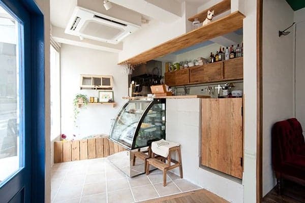 葛西 / 隠れ家のような空間　キッチン付きパリ風カフェスペース「絵音カフェ」 5枚目
