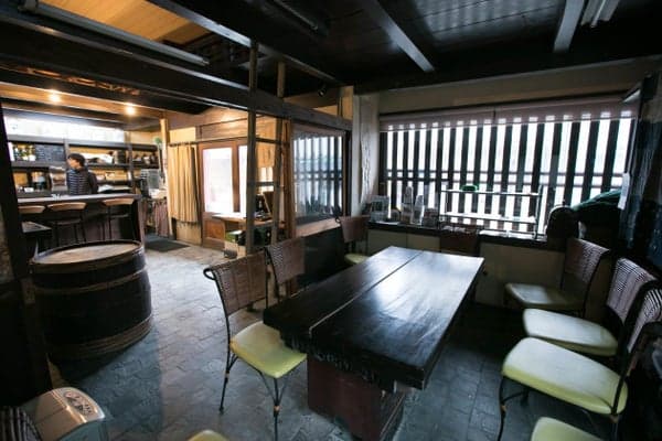 京都　趣ある酒屋をリノベーション　充実キッチン付きのカフェ貸切でパーティからイベントまで 2枚目