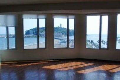 江ノ島の海が一望できるレンタルスペース　パーティーやイベント、レッスンなどに　3F大ホール