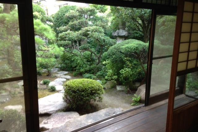 大阪からすぐ！四季を感じる日本庭園・蔵あり。100年以上の歴史ある古民家　広間（3間続きの座敷）　 1枚目