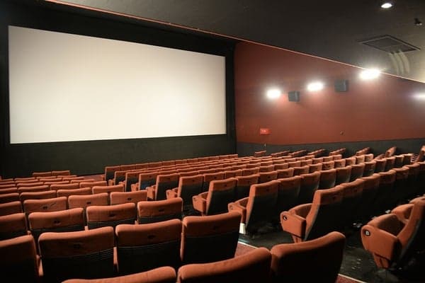 【札幌 188席】映画館で、イベント、会社説明会、株主総会などの企画はいかがですか？ 5枚目