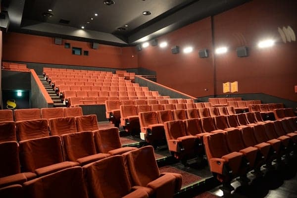 【札幌 151席】映画館で、イベント、会社説明会、株主総会などの企画はいかがですか？ 4枚目