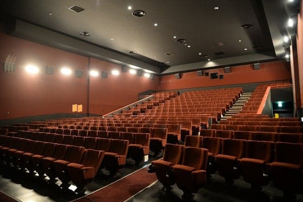 【札幌 284席】映画館で、イベント、会社説明会、株主総会などの企画はいかがですか？ 2枚目