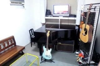【本蓮沼駅徒歩５分】ピアノ、バンド演奏などに使える格安の都内音楽スタジオ