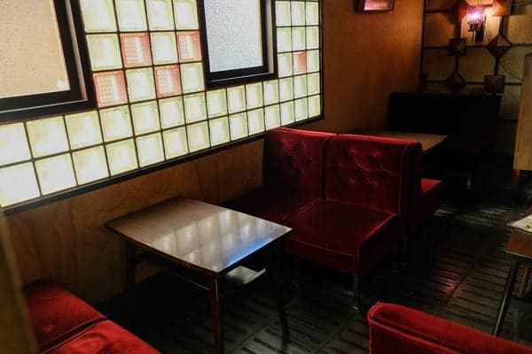 【レトロ喫茶】昭和30年から続く現役喫茶店！昭和のままの空間で撮影に！ 5枚目