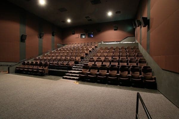 【豊洲 109席】映画館で、会社説明会、株主総会、講演会の企画はいかがですか？ 3枚目