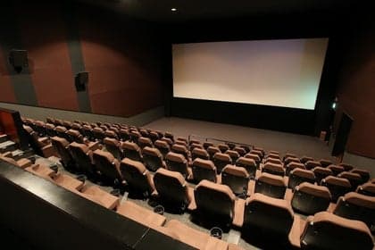 【豊洲 118席】映画館で、会社説明会、株主総会、講演会の企画はいかがですか？