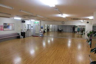 【八王子駅から徒歩５分圏内】都下最大級ダンススタジオ