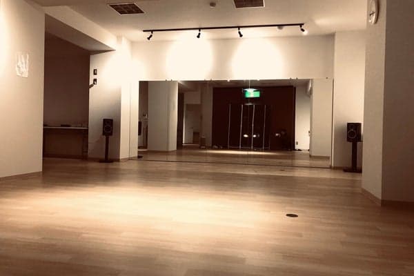レンタルスタジオ ダンスユー　浜松駅徒歩10分　【室内 8×10m】 1枚目