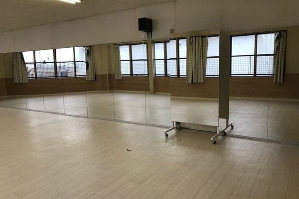 岩倉駅から徒歩６分のダンススタジオ。空手、ヨガなど。 2枚目