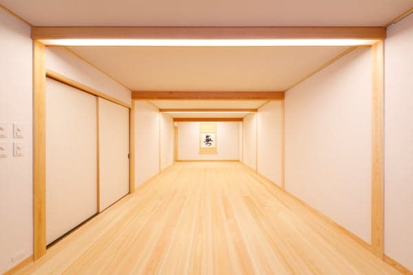 【町家スタジオ】 金沢駅から徒歩3分。約20畳の多目的スペース（稽古/ダンス/撮影など） 1枚目