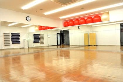 【松戸駅から徒歩1分】ヨガ教室・ダンストレーニングなどに！撮影可。シャワー有