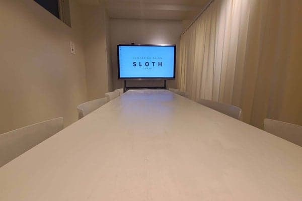 MEET ROOM【A】最大8名まで 渋谷区役所前 COWORKING SLOTH内  5枚目