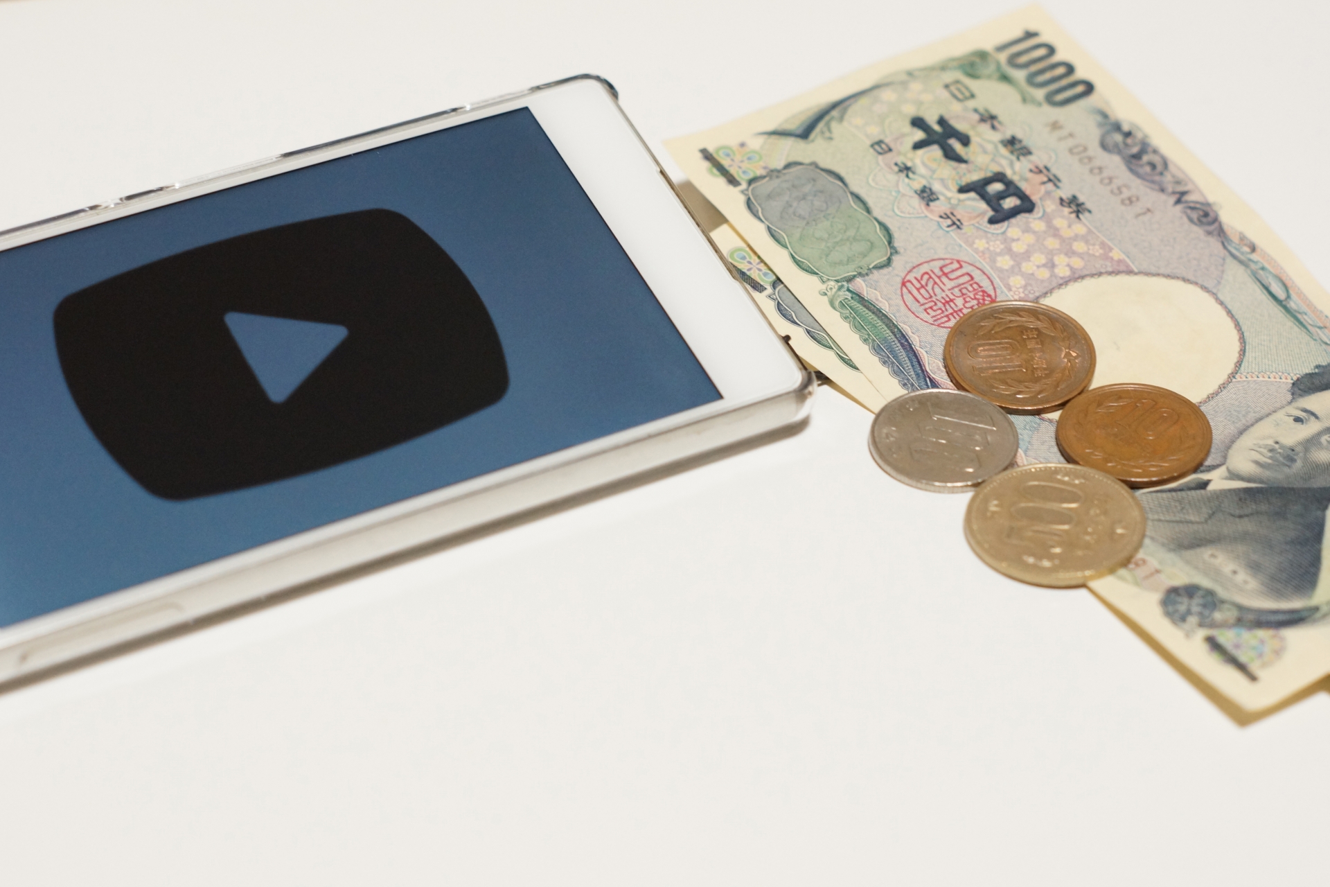 YouTube収益化の条件が大幅緩和！収益を得る方法や施策をチェック