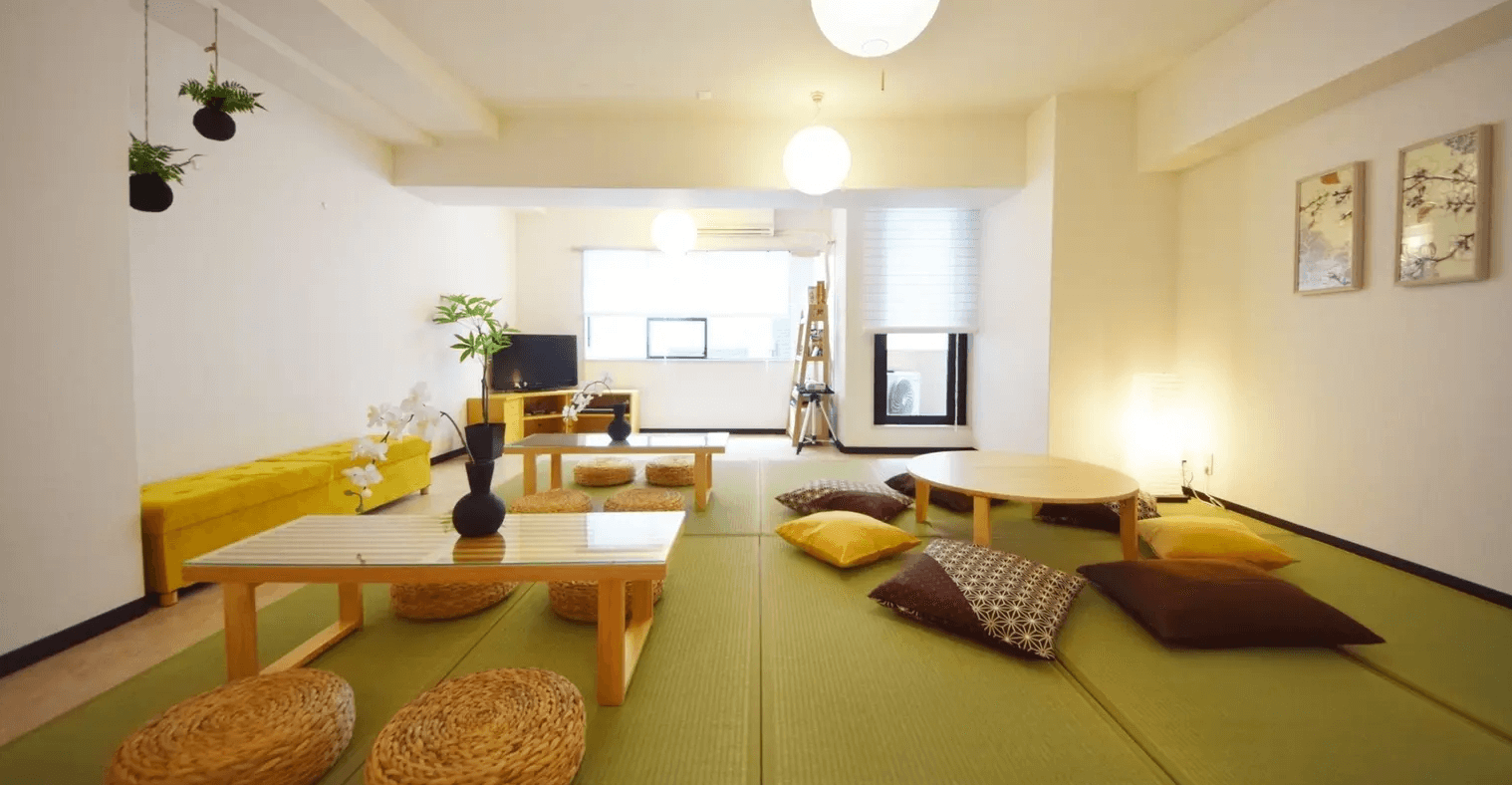 カフェ用ソファチェア（フカフカ）(同じものを3つまでご用意でき